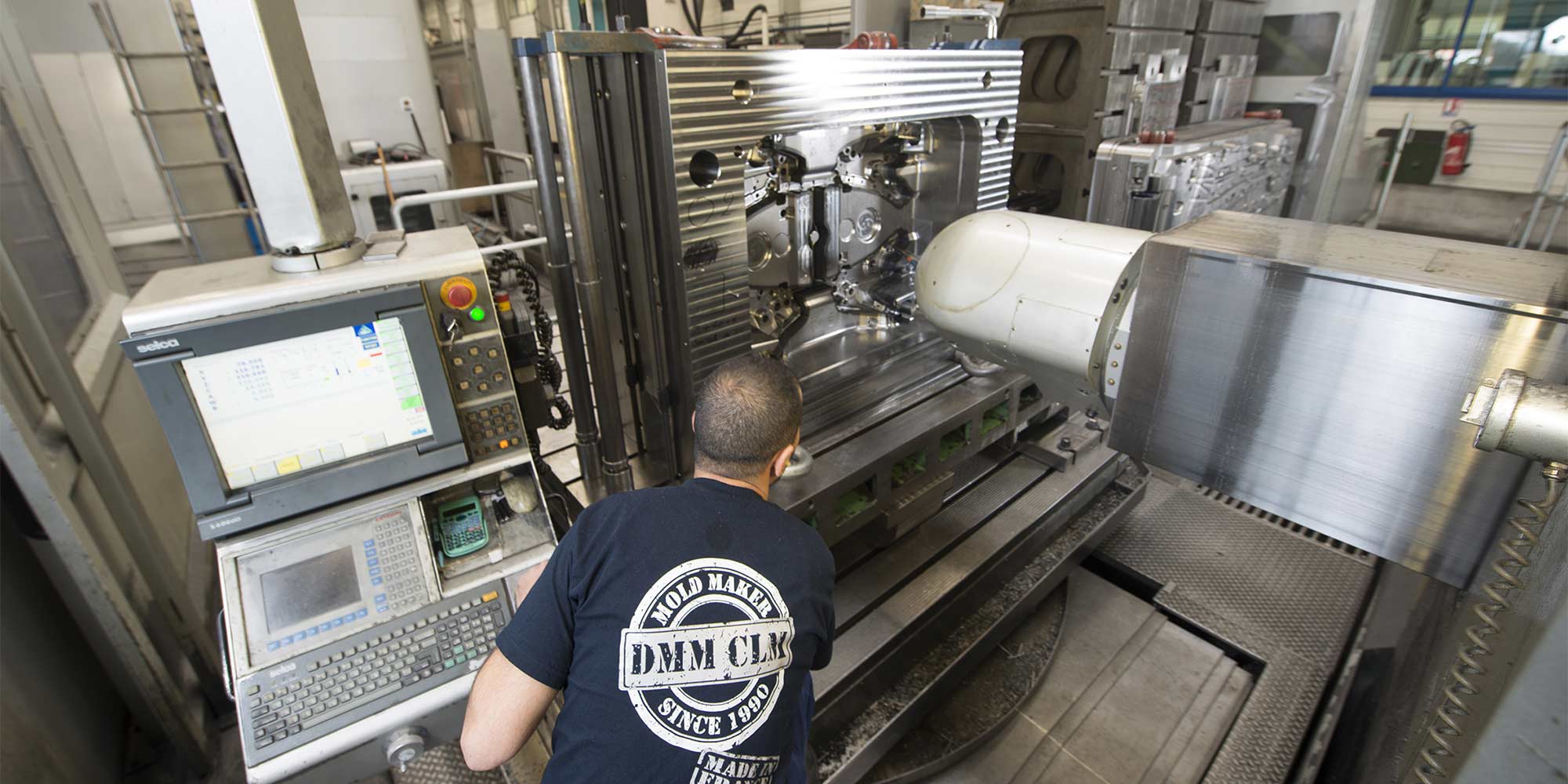 DMM - Moules métalliques pour les plastiques et les composites